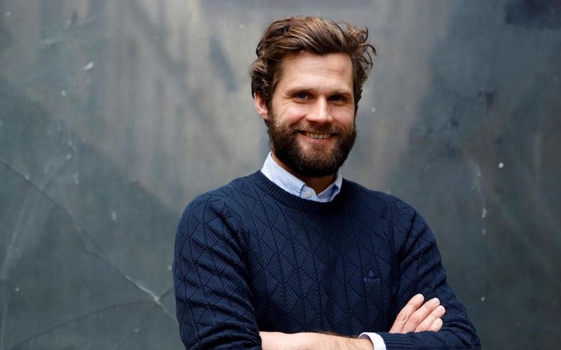 Loin - Alexis Michalik : un passionnant road-movie générationnel ...