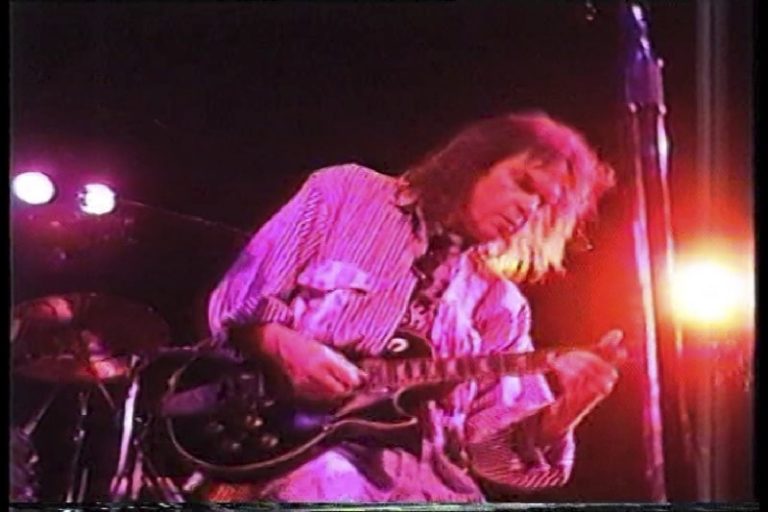 "Way Down in the Rust Bucket" : le meilleur de Neil Young & Crazy Horse ...