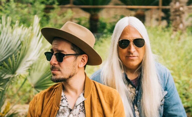 Young Gun Silver Fox – Ticket To Shangri-La : Le son pop funky ...