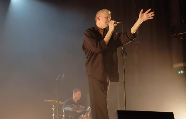 [Live Review] Jay-Jay Johanson au Trianon (Paris) : back in town ...