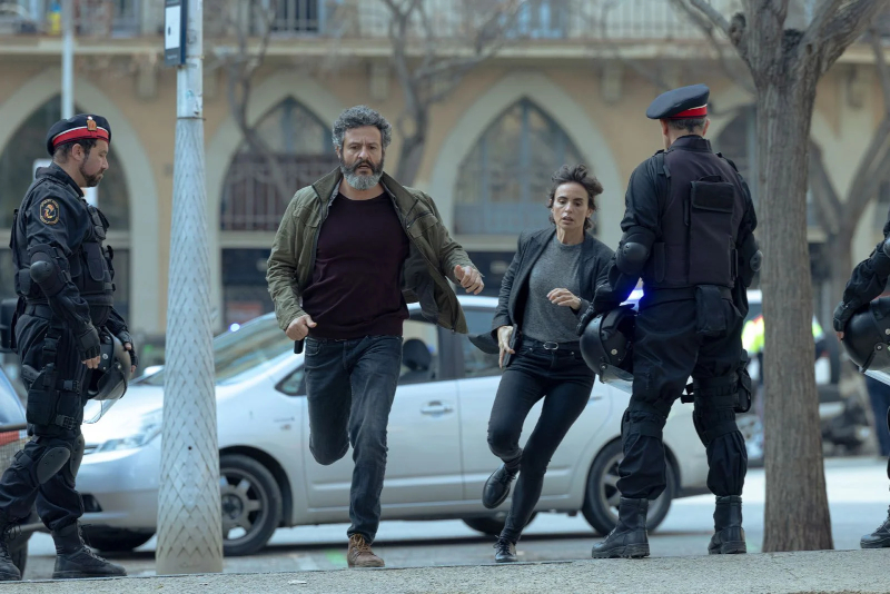 [Netflix] "Cité des ombres" : Gaudí et la mémoire de Barcelone ...